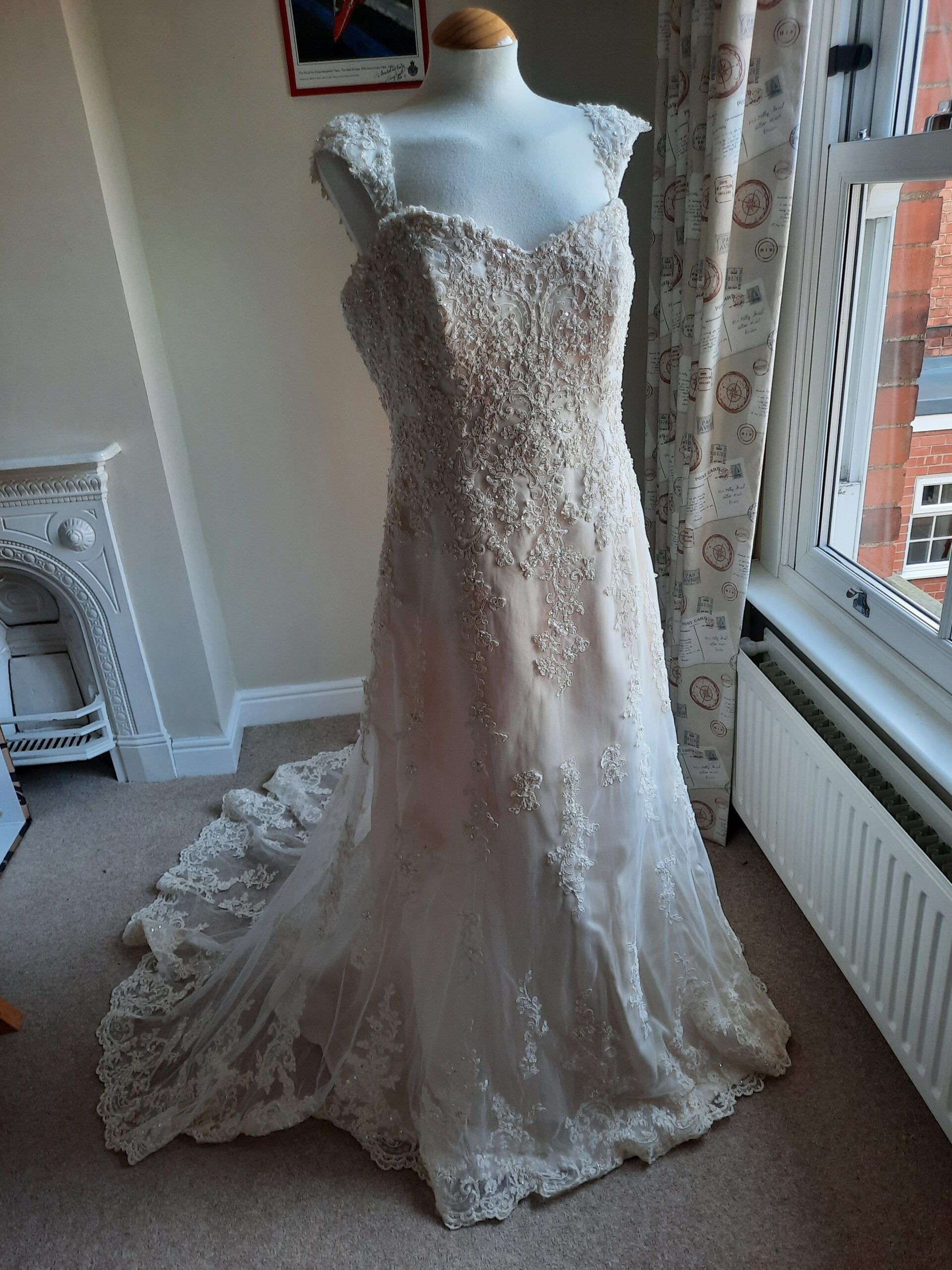 Maggie Sottero Emma Wedding Dress | White Dress UK